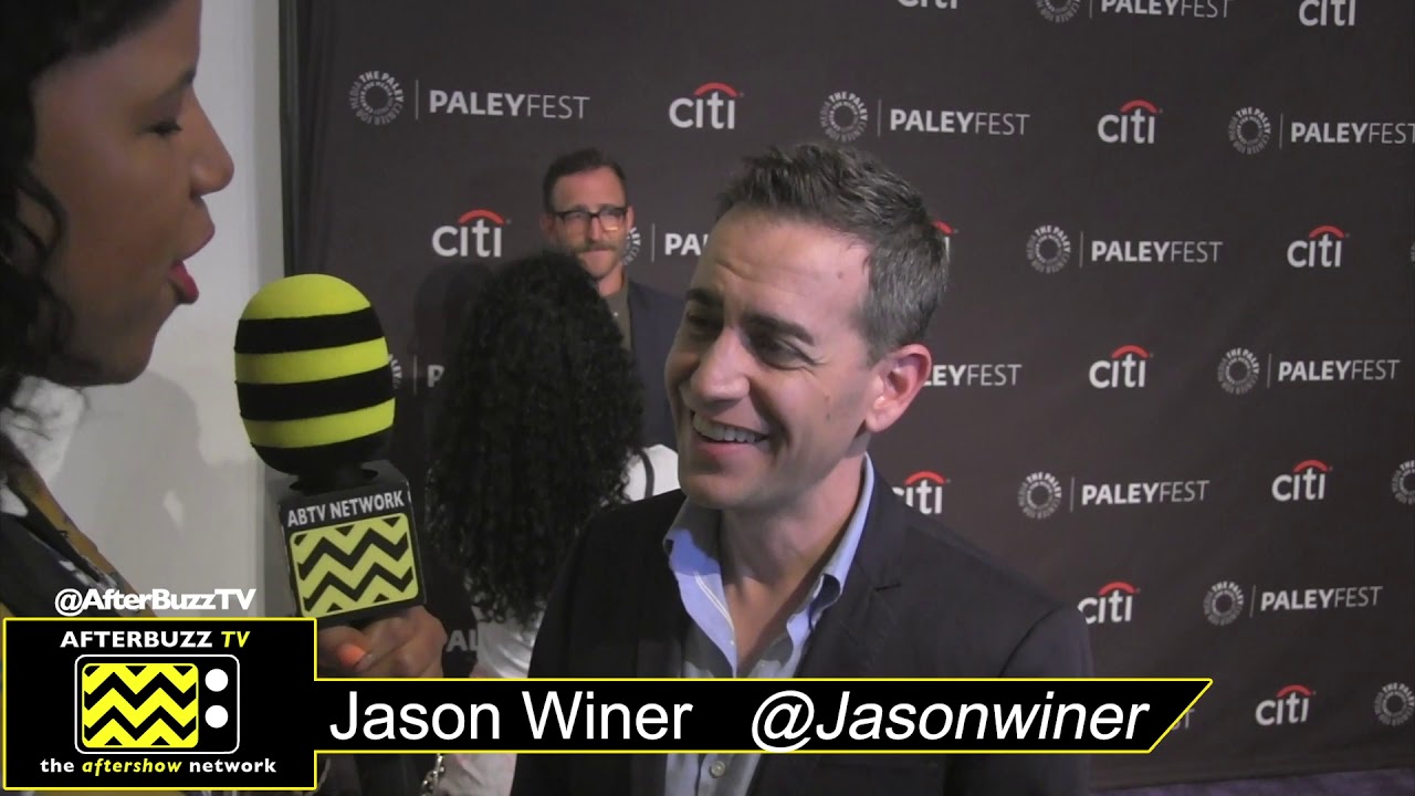 Jason Winer | Perfect Harmony Premiere | Red Carpet - YouTube