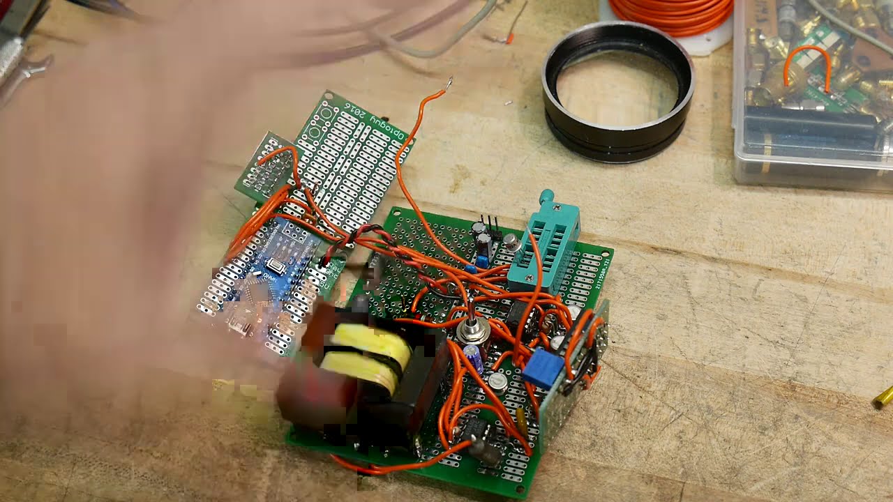 #645 Transistor Curve Tracer (part 7 of 10) - YouTube