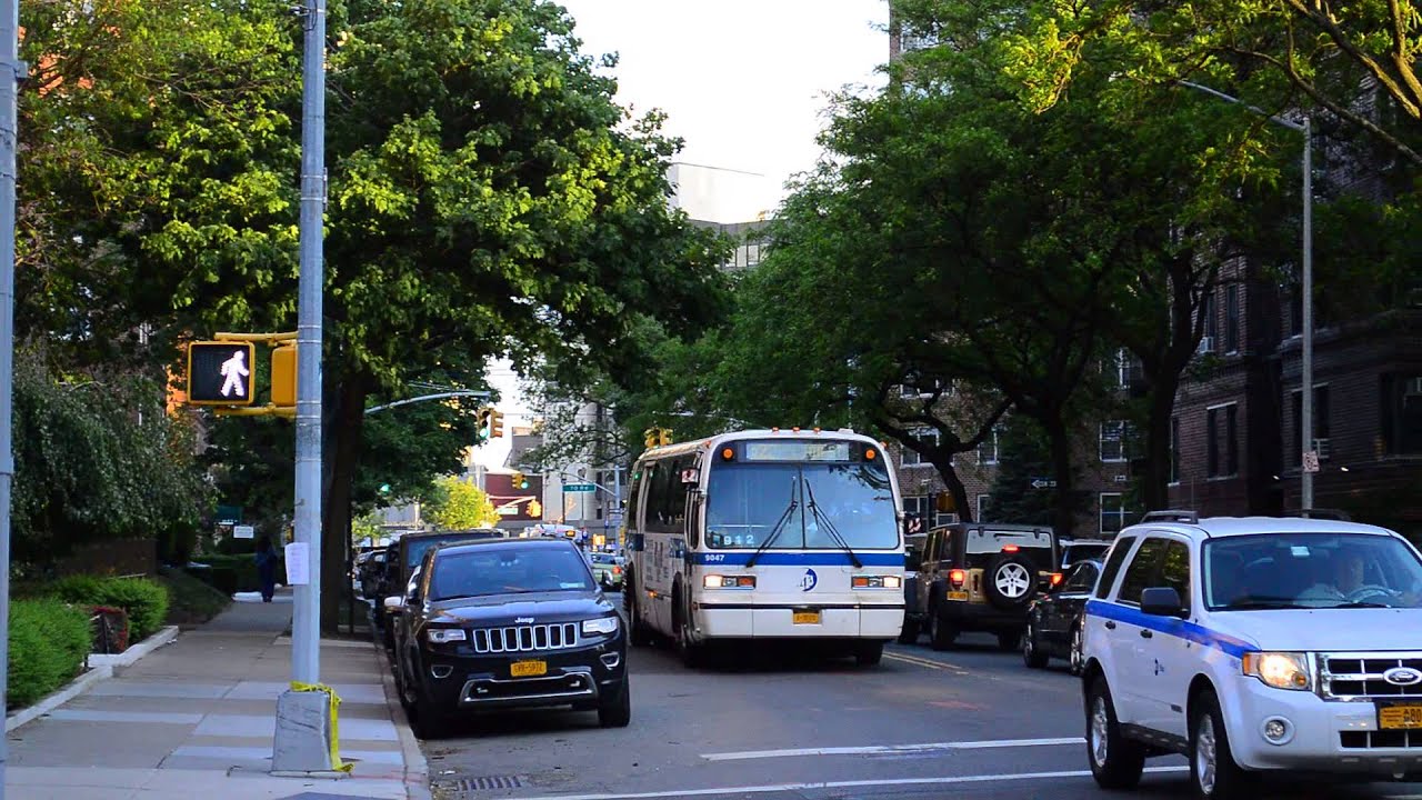 MTA Bus Company 1996 Nova Bus RTS-06 9047 On The Q23 @ 108th Street ...