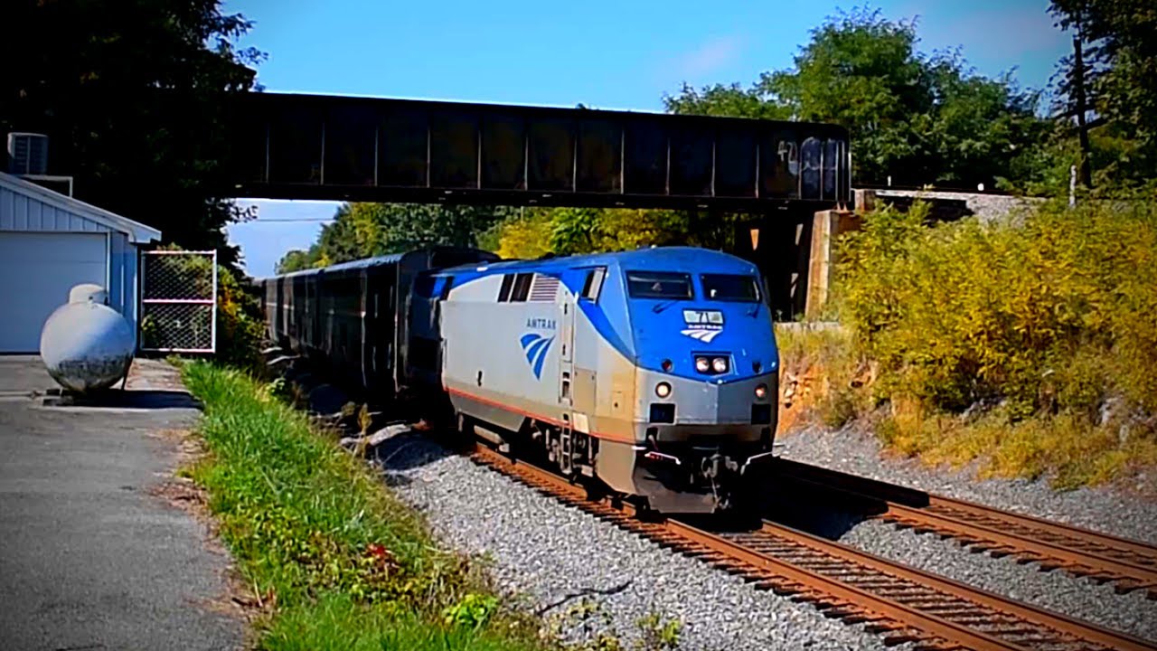 Amtrak Capitol Limited 30/PO30 Fly's Through Shenandoah Jct, WV - YouTube