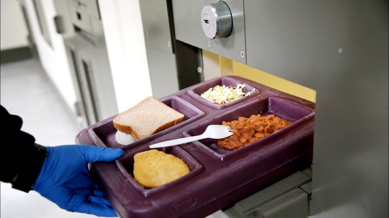 JAIL & PRISON FOOD - ST. LAZ AND SEQUAN - YouTube