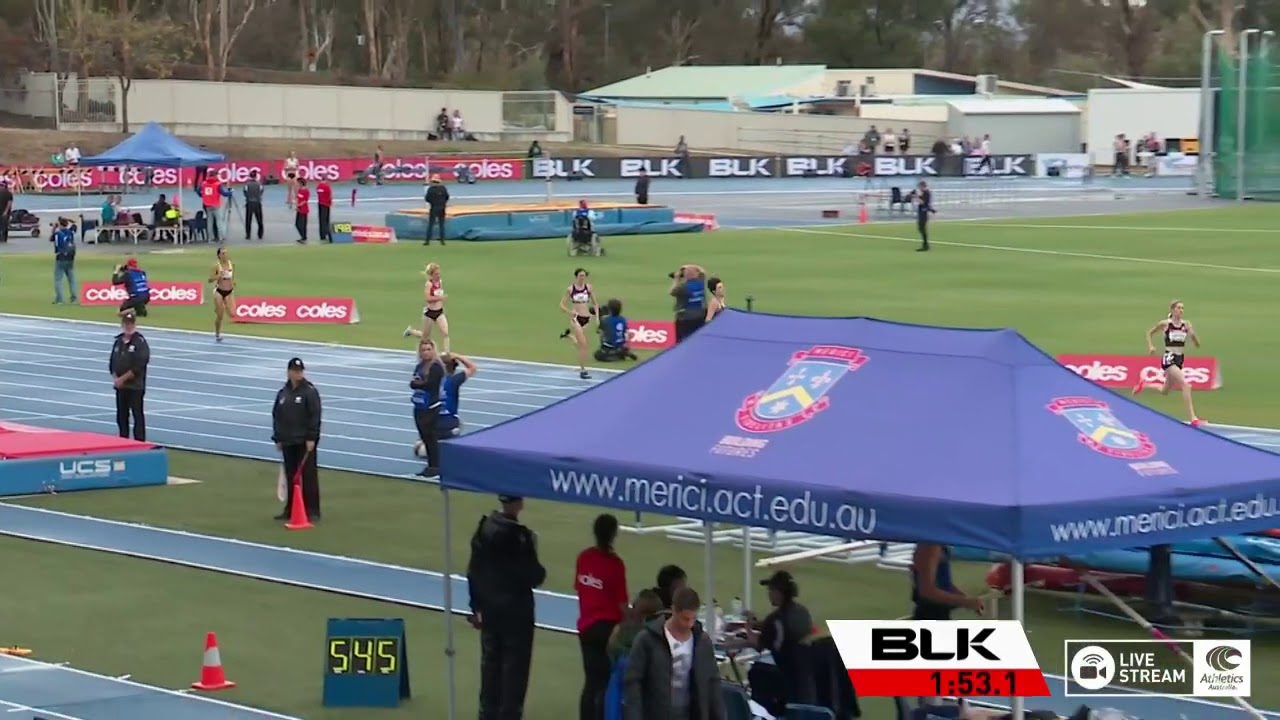 Georgia Griffith 1st in 800m @ 2020 Canberra Track Classic - YouTube