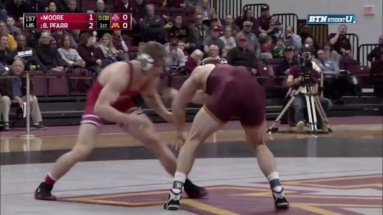 197lbs Brett Pfarr (Minnesota) dec Kollin Moore (Ohio State) - YouTube