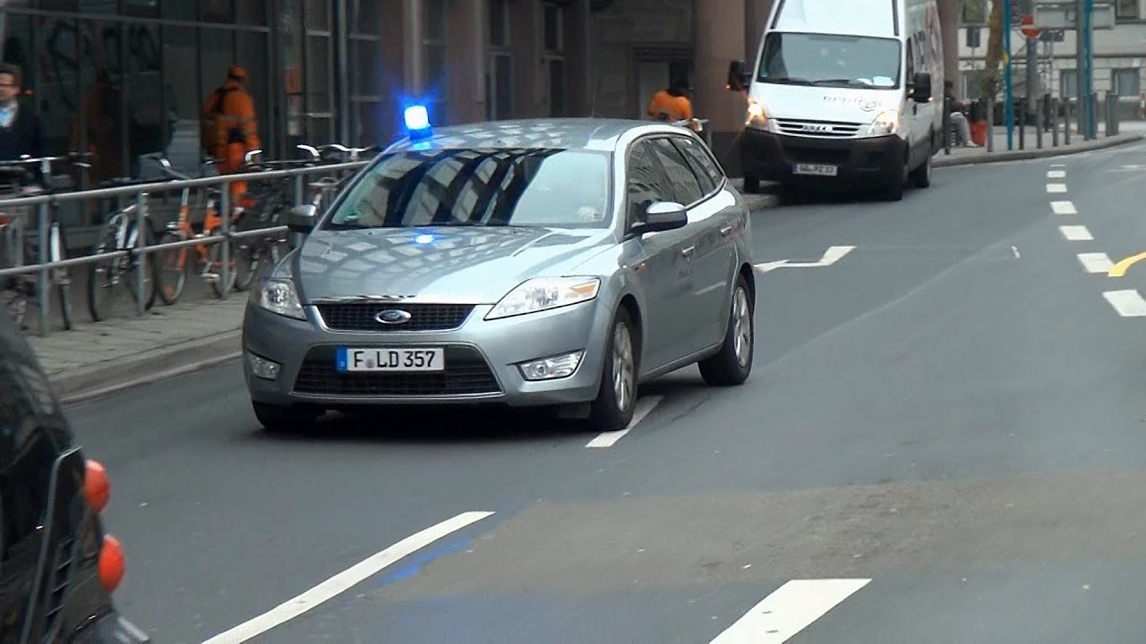 Zivil PKW Polizei Frankfurt Einsatzabbruch - YouTube