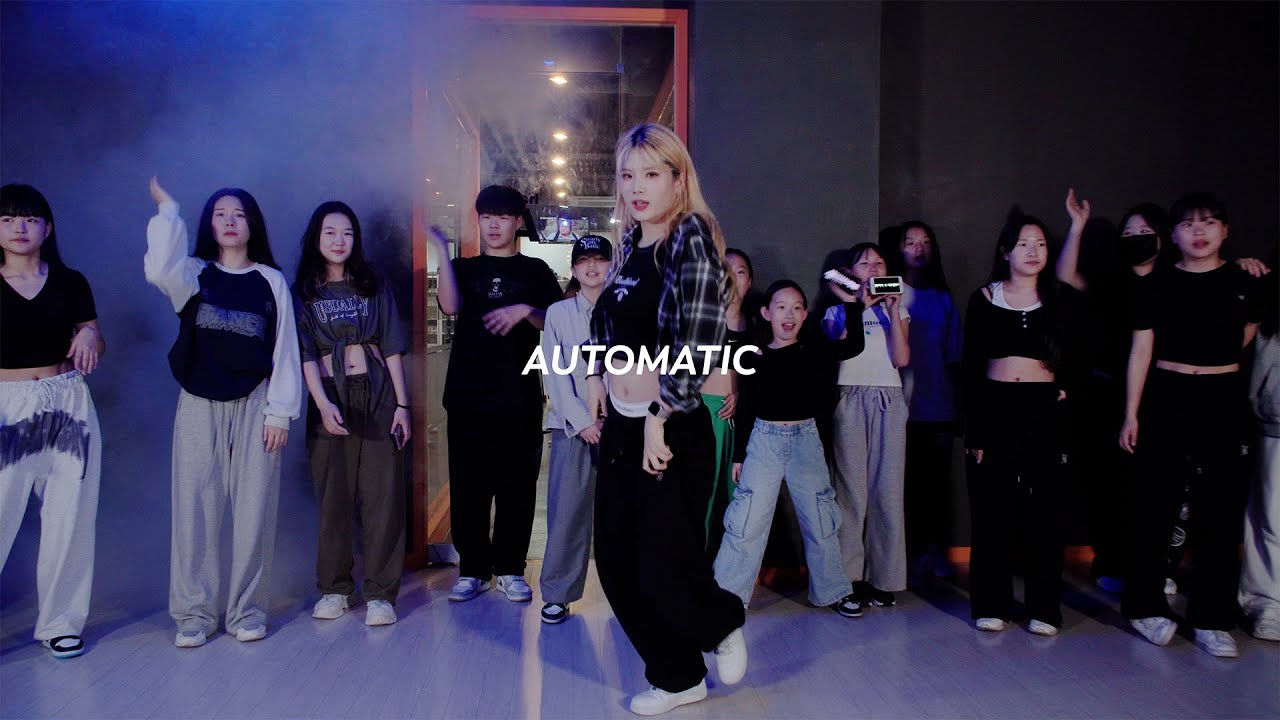 CHANCELLOR, BABYLON, TWLV, BIBI, JISELLE - AUTOMATIC / Jiwoo ...