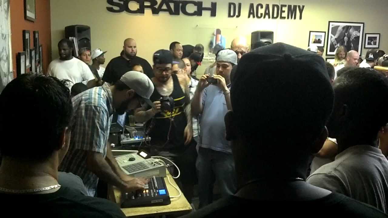 Scratch DJ Academy WMC 2012 Summit - YouTube