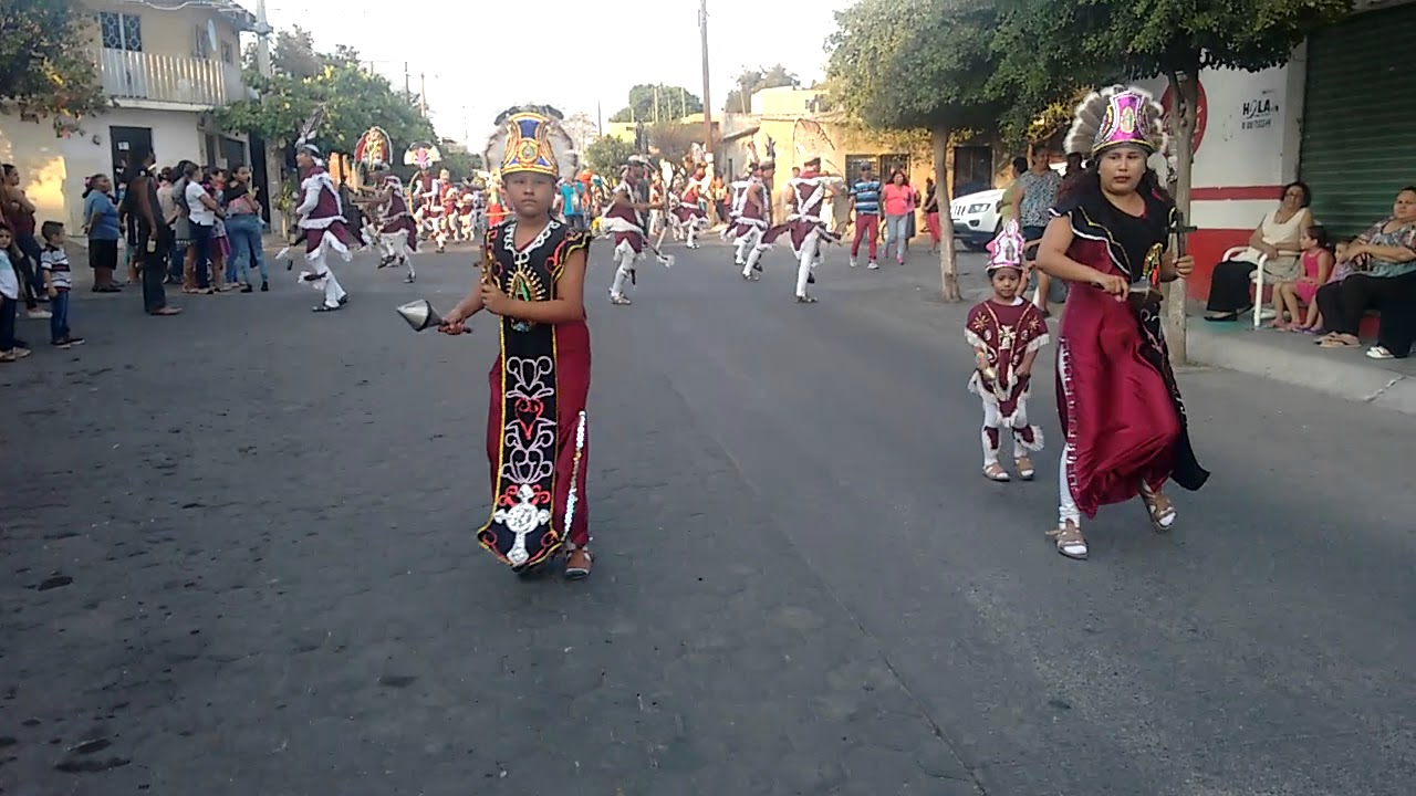 Danza Apaches Coquimatlan - YouTube