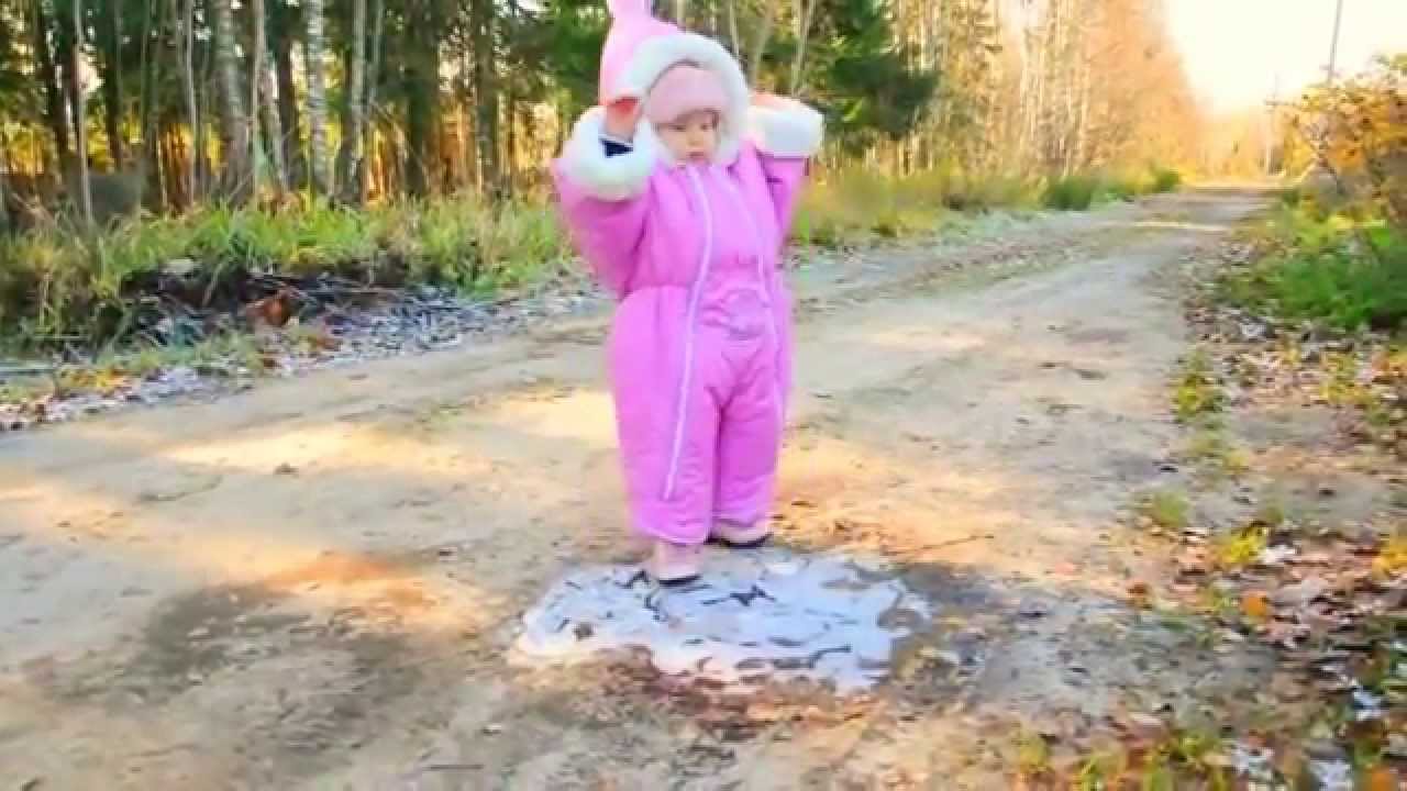 Cute Russian Baby on Ice - YouTube
