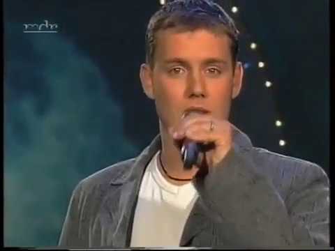 Oli.P & Jan van der Toorn - Girl You Know It's True - YouTube