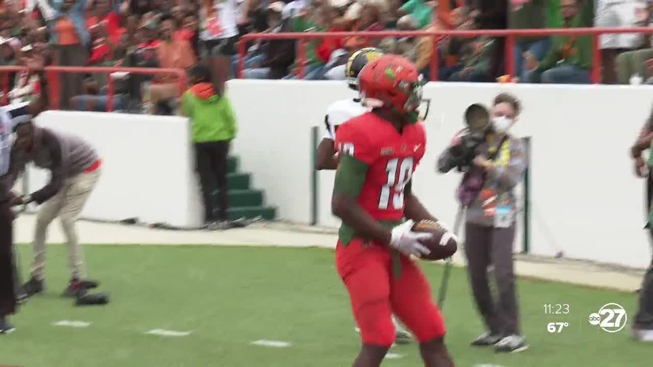Florida A&M defeats Arkansas at Pine Bluff on homecoming - YouTube
