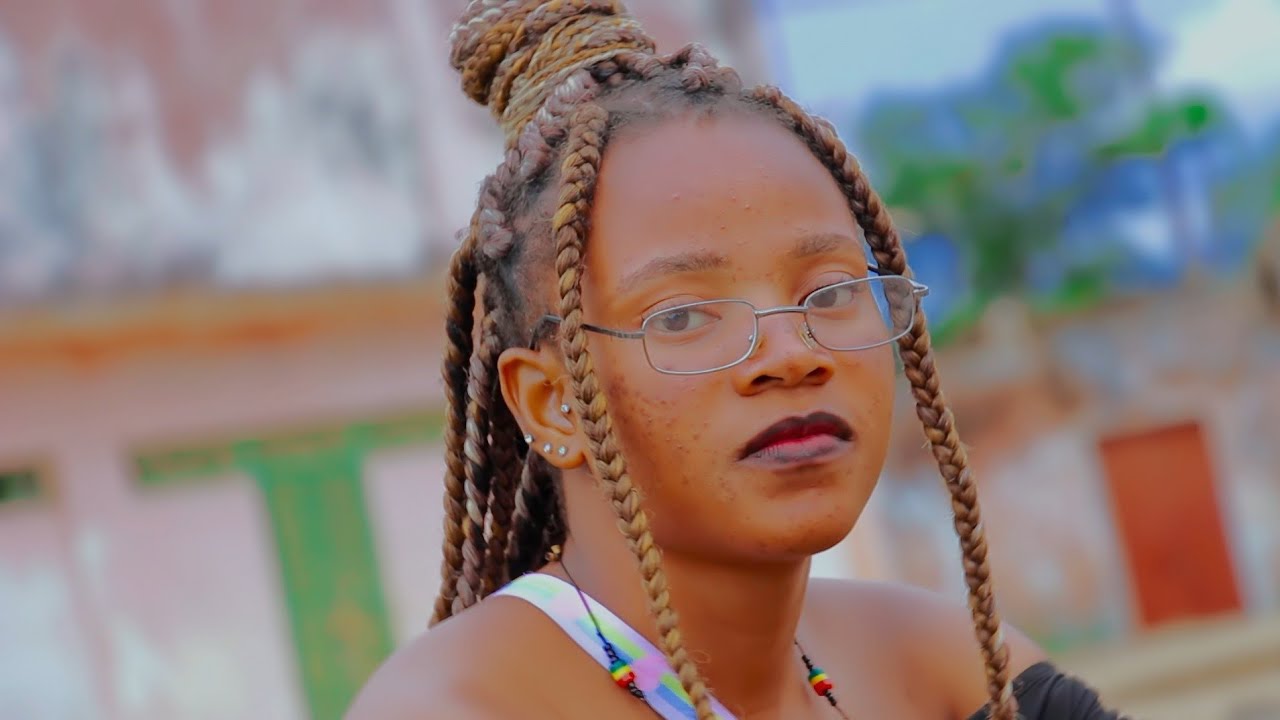 MINGA_-_BYUNITY_FAMILY(VÍDEO_OFICIAL) - YouTube