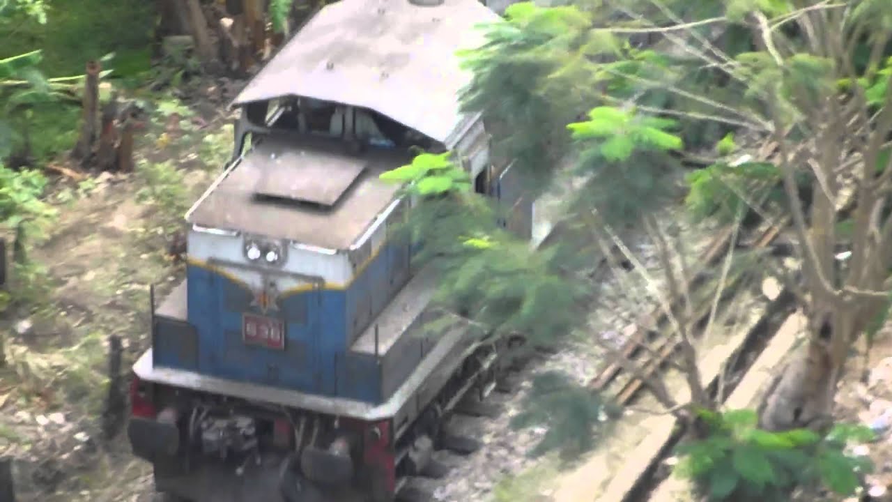 SLR Class W3 #638 - Birds eye view from atop the Dawson Tower ...