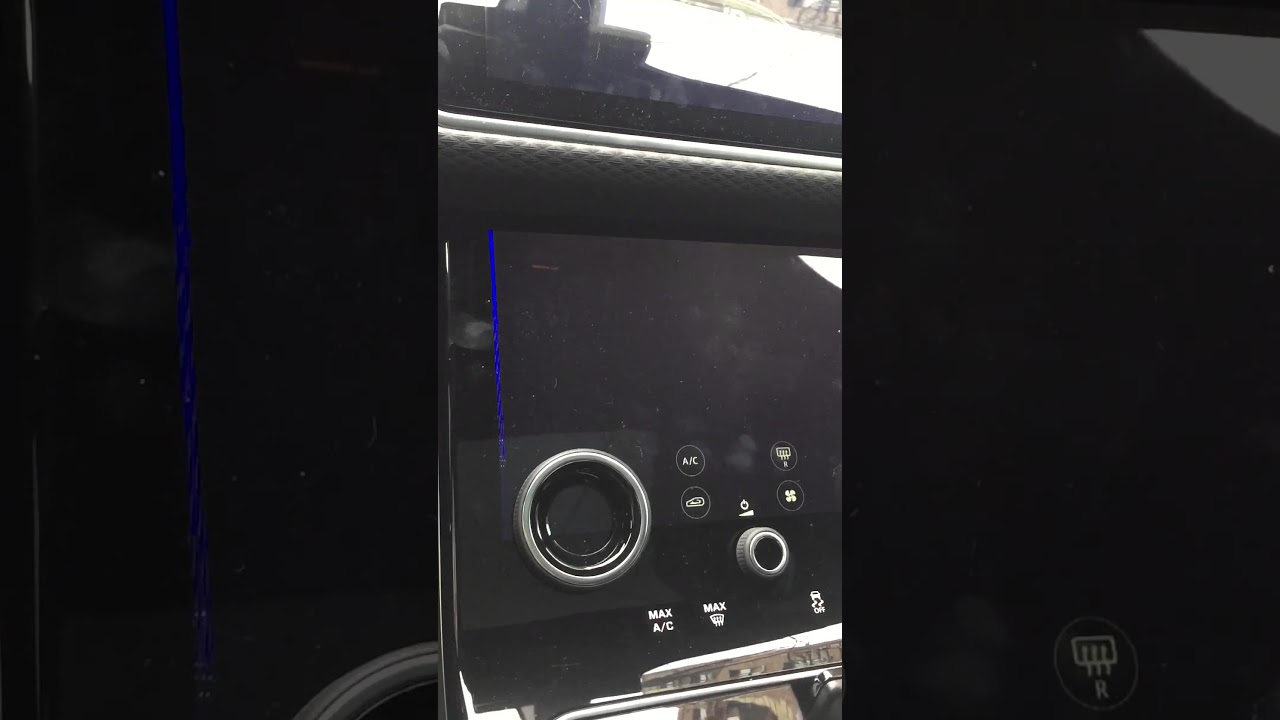 Range Rover Velar 2018 screen issue - YouTube