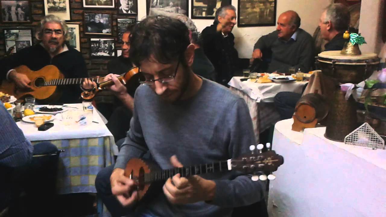 Το κουτούκι του Χαλκιά. - YouTube