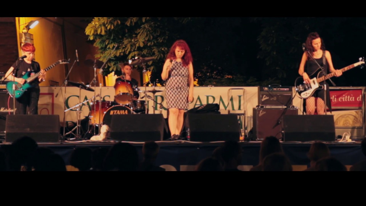 MUMBLE RUMBLE This empty heart - 2018 live @ CANTANTESSE GUERRIERE ...