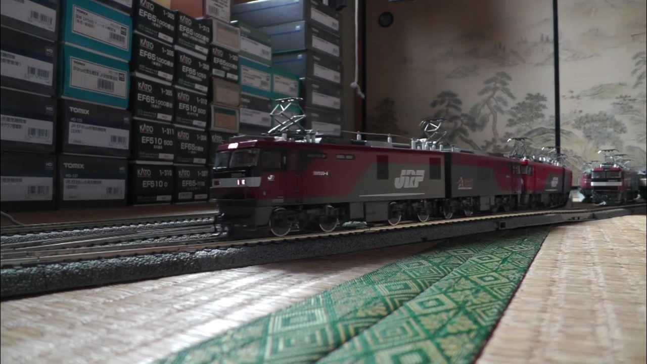 【鉄道模型】HOゲージ EH500 3重連出庫から入庫まで - YouTube