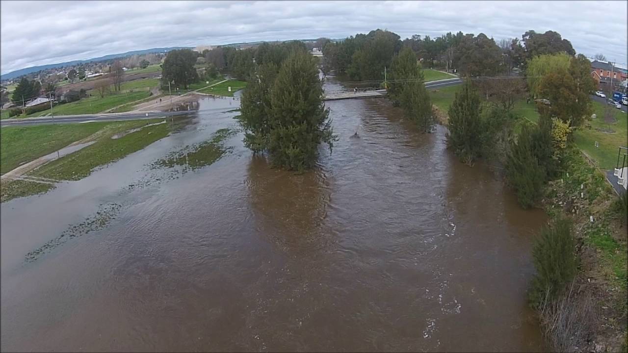 "Wambool" The Macquarie River Bathurst NSW filmed by Sky Eye UAV ...