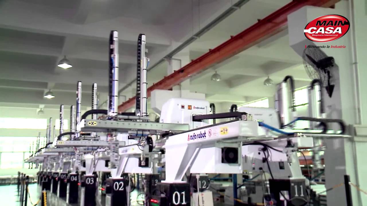 Alfa Robots Serie Atlas para Inyectora Vertical - YouTube