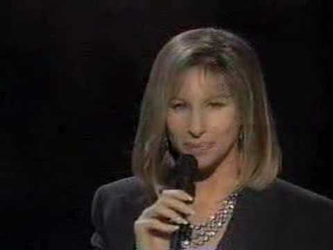 Barbra Streisand - Evergreen live - YouTube