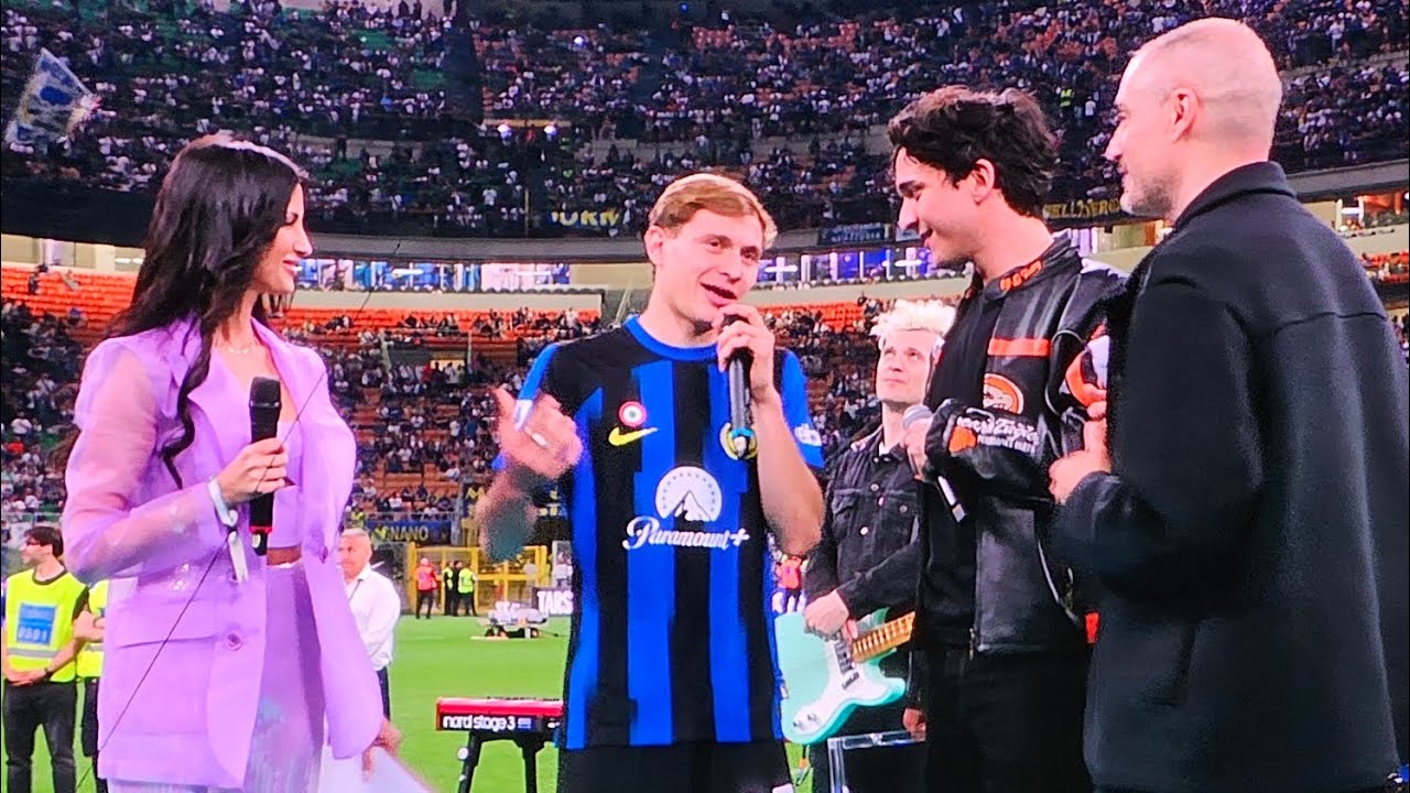 Inter festa 20° Scudetto - Tananai "Tango" San Siro 19/5/2024 - YouTube