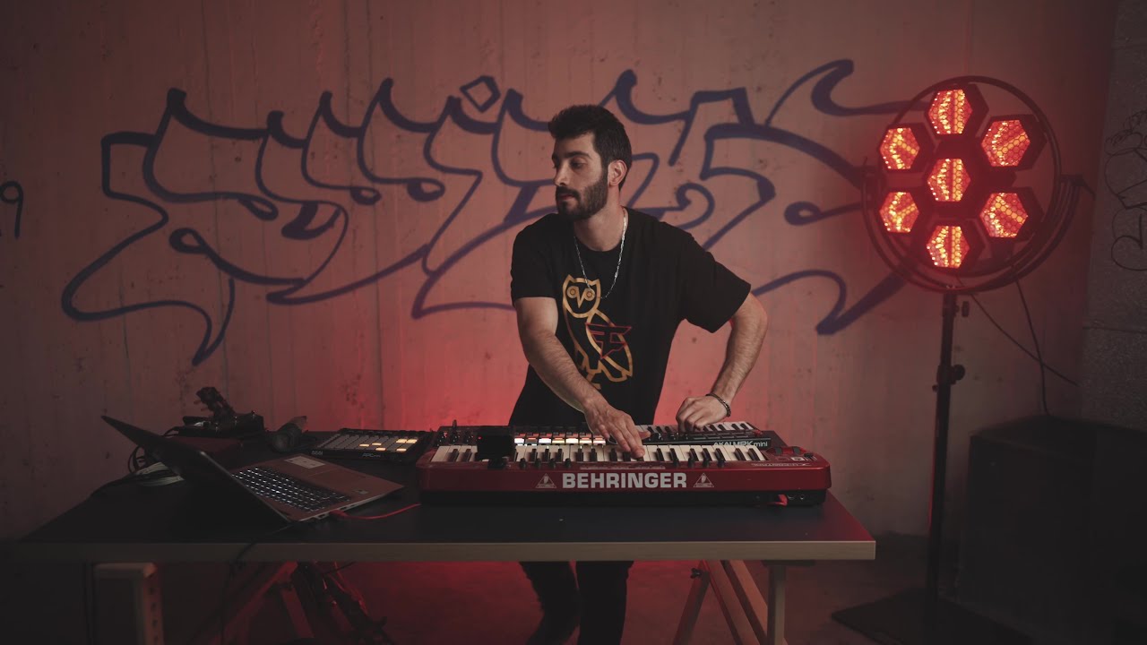 SHIBER - LIVE ACT (At The Underground Parking Lot) - YouTube