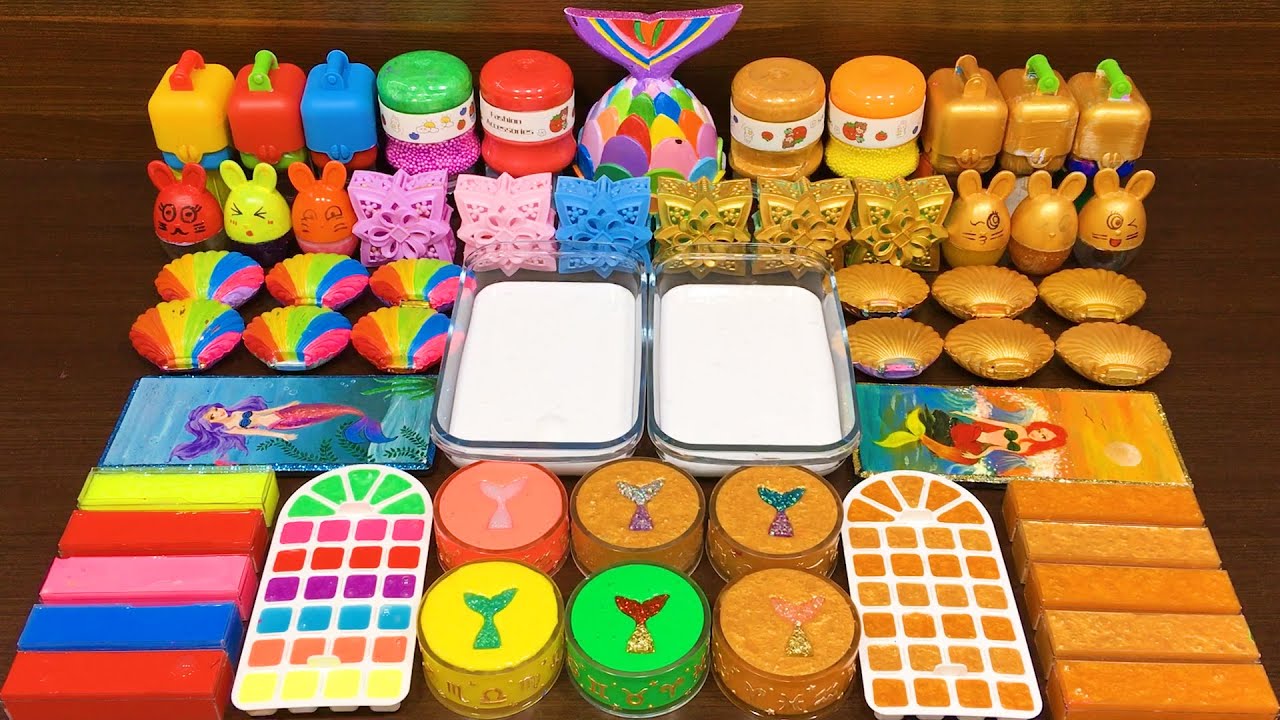 GOLD vs RAINBOW MERMAID !!! Mixing Random into GLOSSY Slime ...