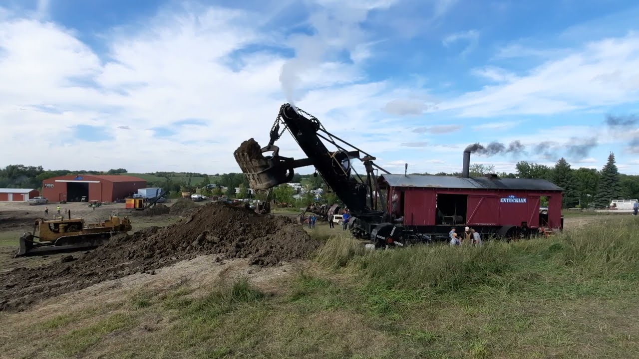 2021 Western MN Steam Thresher's Reunion Part 6 Rollag - YouTube
