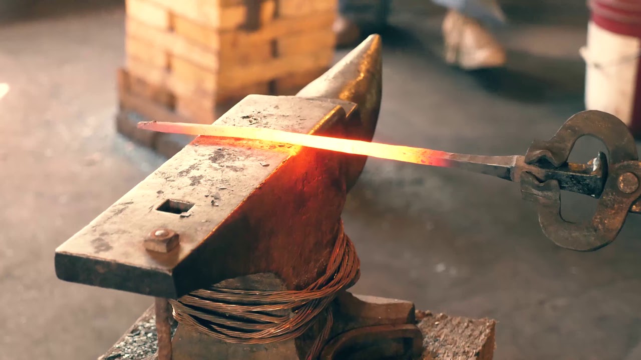 Forging Railroad Spike Steak Turner | Rollag WMSTR - YouTube