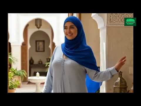 Beautiful woman in social, tembem, bentuk curvy,