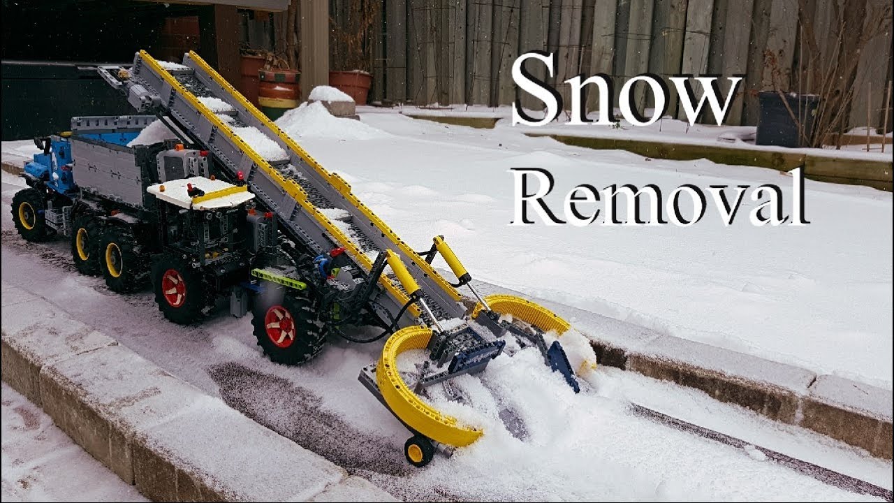 Snow Removal Tractor -Lego Claas Xerion 5000 and 6x6 Tow Truck - YouTube