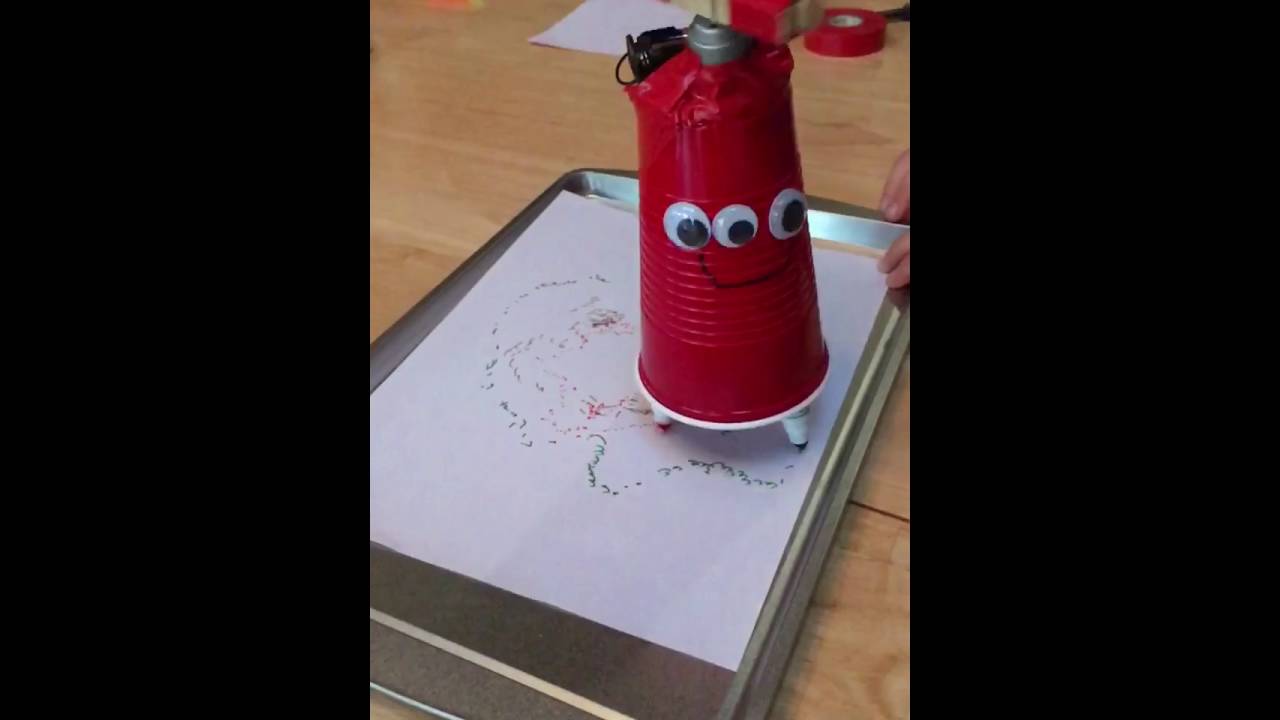 Those Wiggle Bots - YouTube