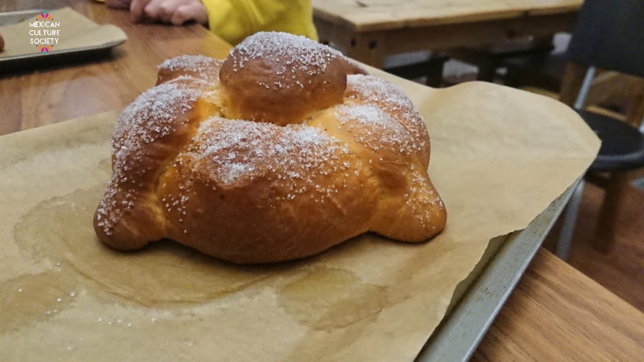 How to make bread of the dead (with the Mexican Culture Society) - YouTube