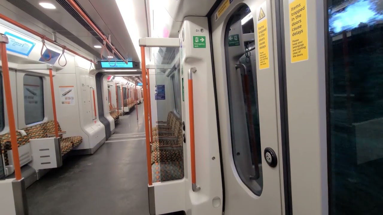 (The unique route) London Overground Class 710 Upminster to Romford ...