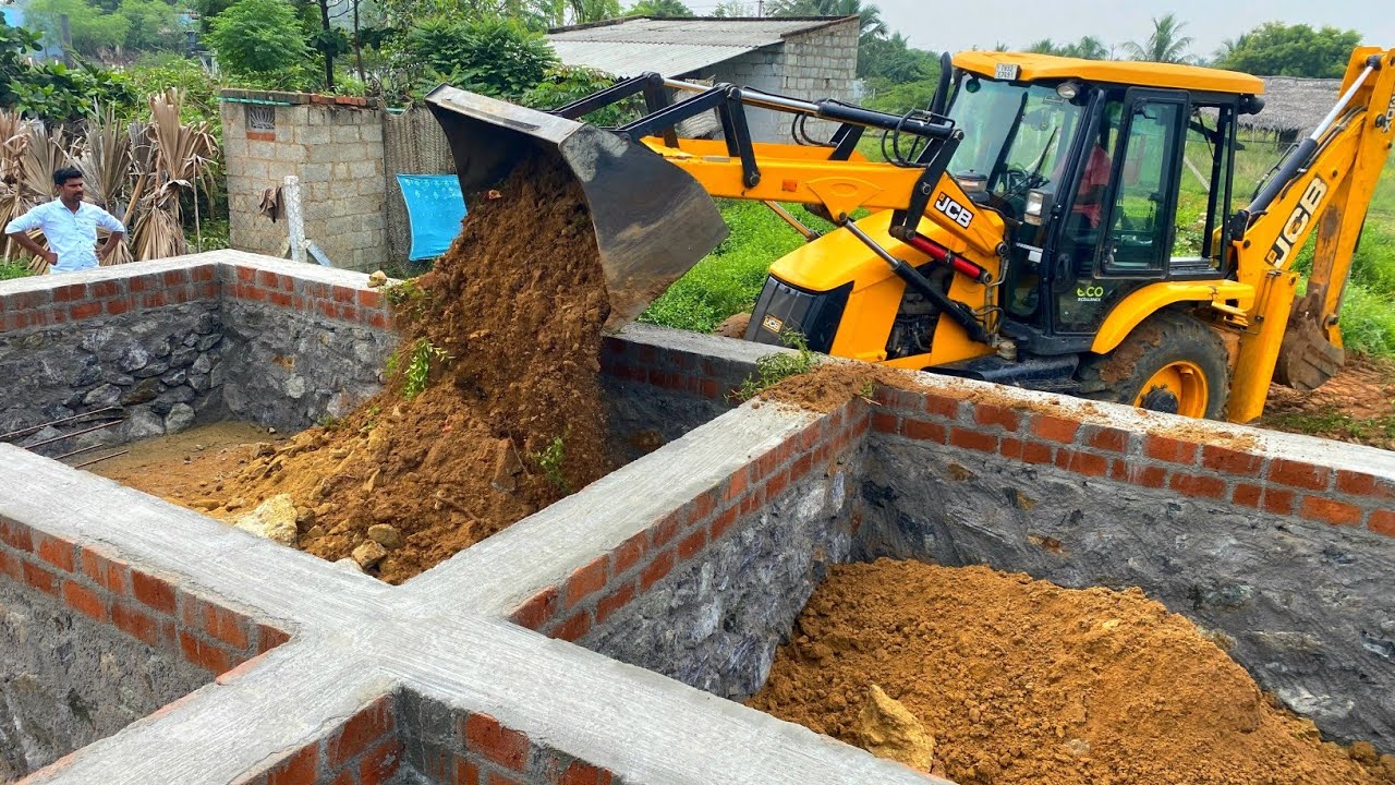 Construction Techniques of Stone Foundation_Filling Gravel On Masonry ...