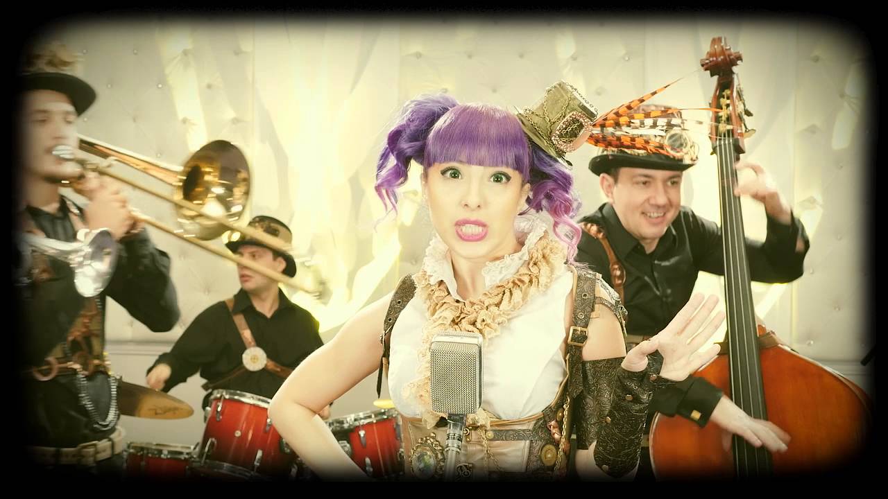 MISS LU and CRAZY CATS mashup Chords - Chordify