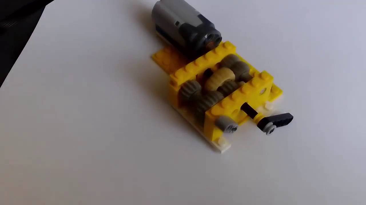 Prosta skrzynia biegów LEGO / Simple LEGO Gearbox - YouTube