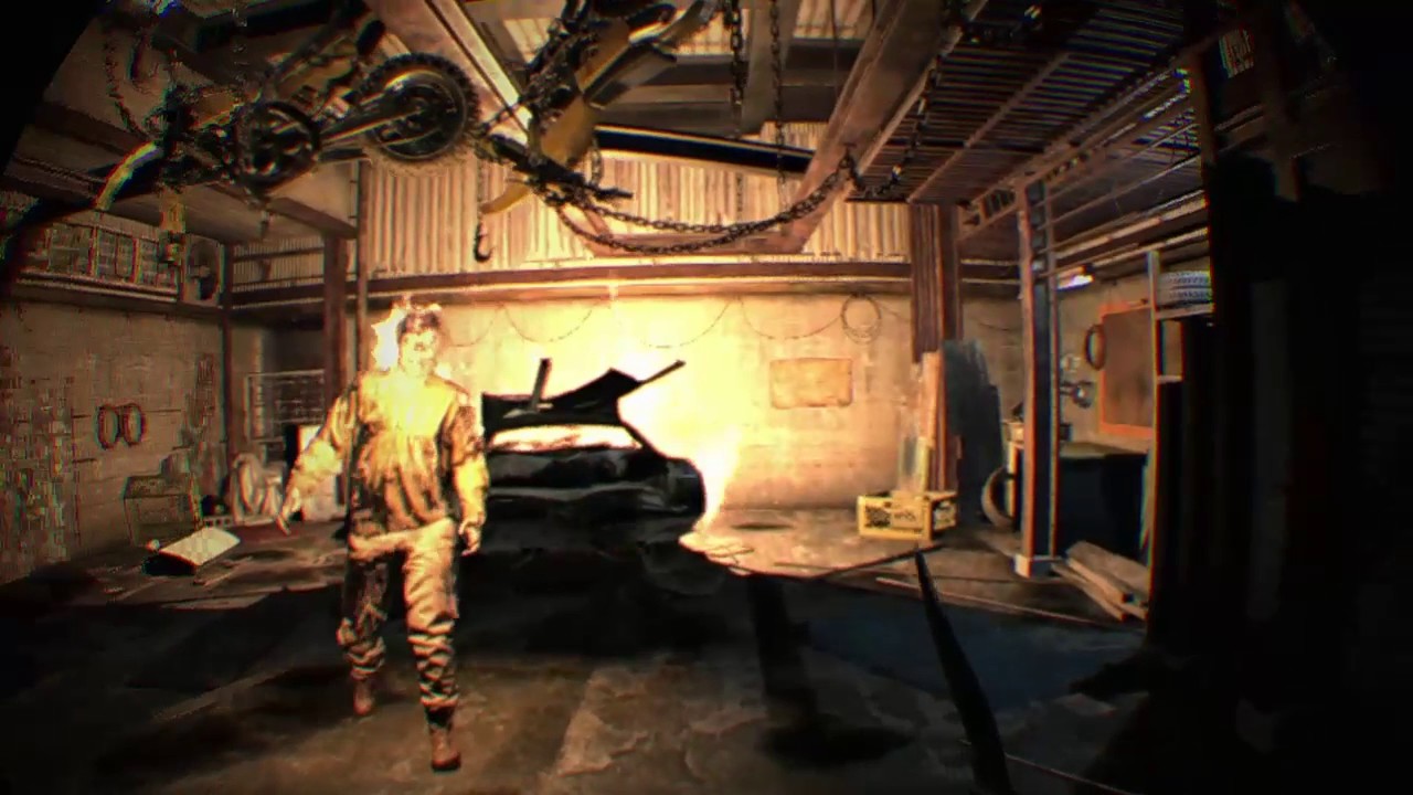 Baby gets scurred in RE7 - YouTube