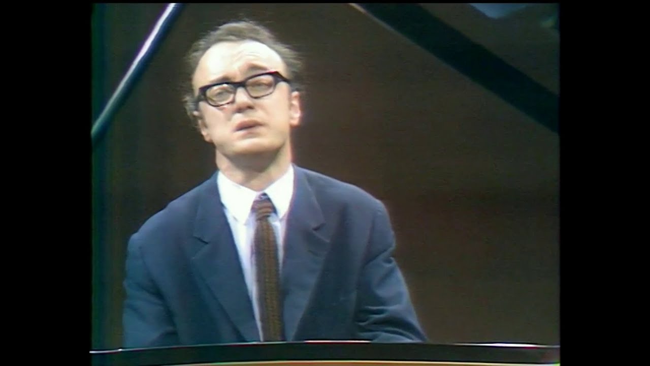 Alfred Brendel plays Beethoven: Sonata "Hammerklavier" & Bagatelles Op ...