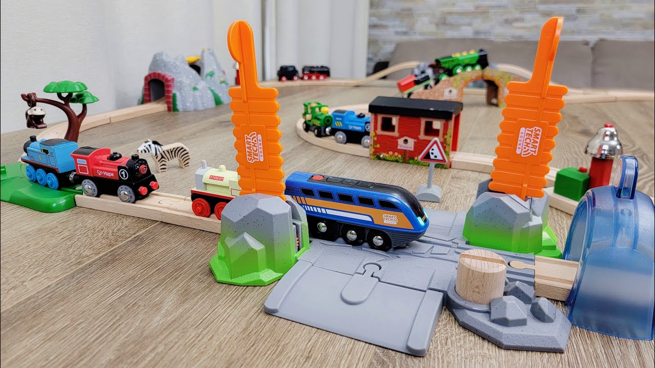 Brio World☆Collapsing Bridge☆Safari Railway☆ Danger Crossing☆Big ...