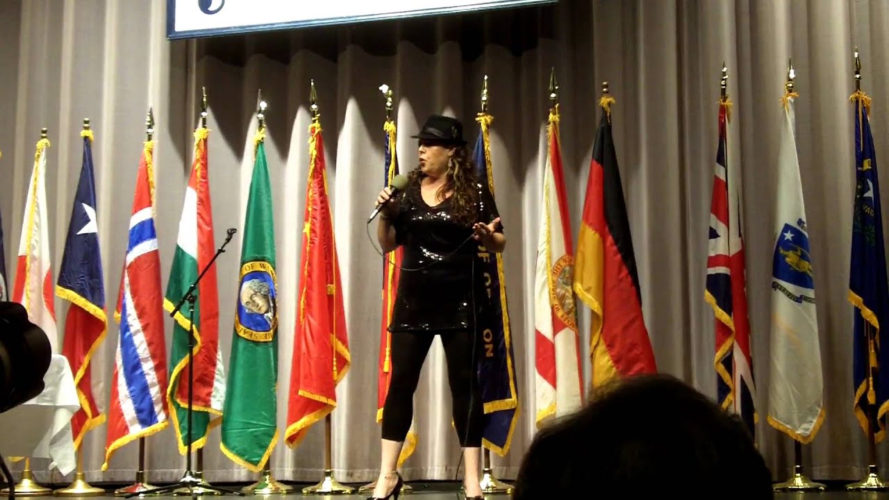 World Champion Whistler performs Alicia Keys. - YouTube