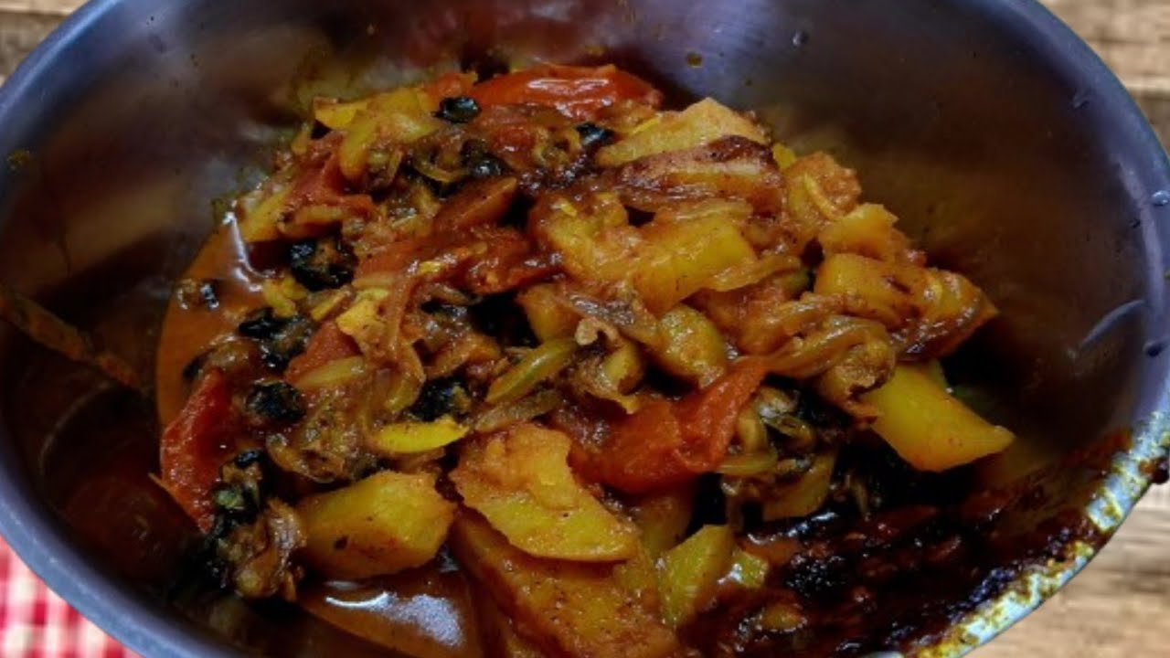 আলু দিয়ে গুগলির ঝাল | Gugli Recipe (Periwinkles) in Bengali | Village ...