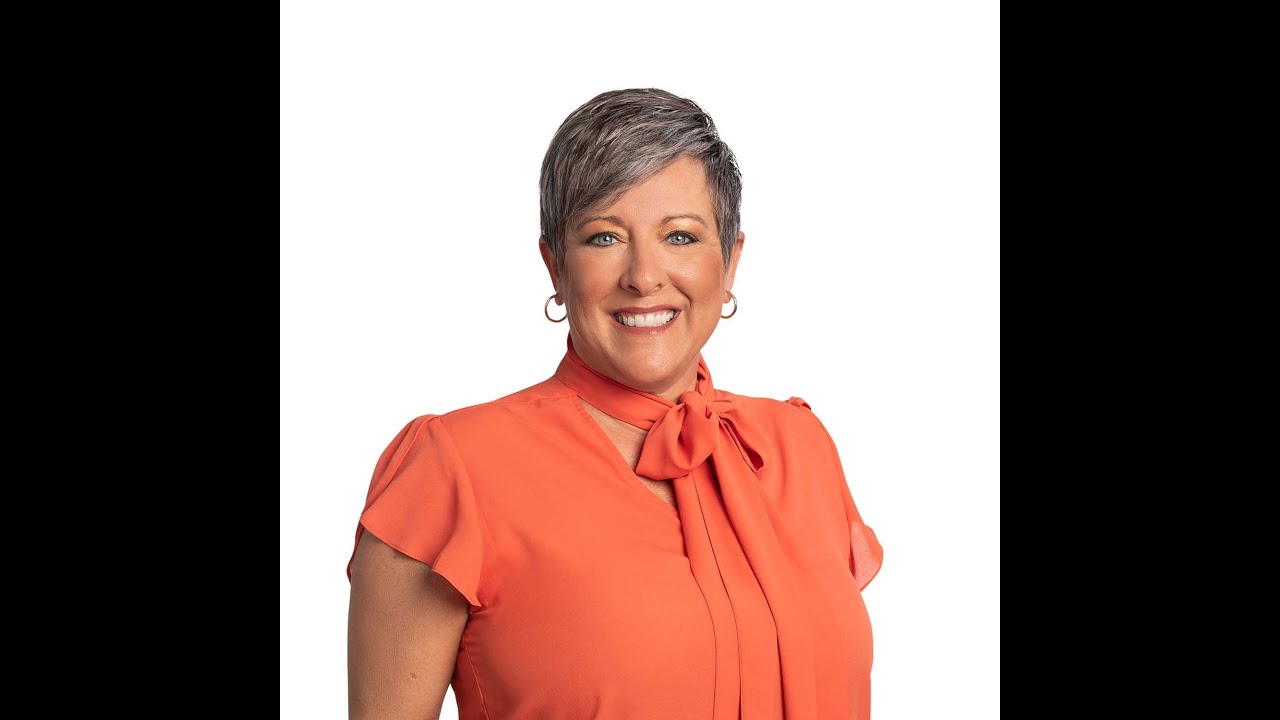 Nikki Phillips VP of Real Estate Smith & AssociTes - YouTube