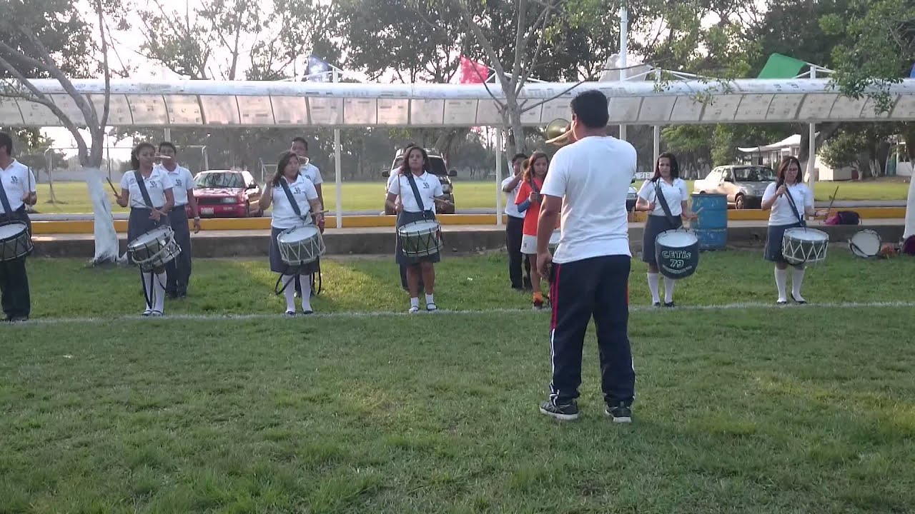 Banda De Guerra Cetis 79 Mina 24-Marzo-2014 - YouTube