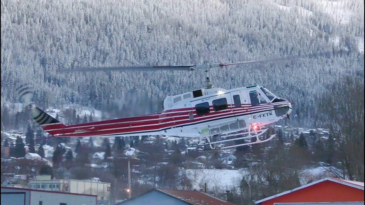 Bell 205 Helicopter Landing - YouTube