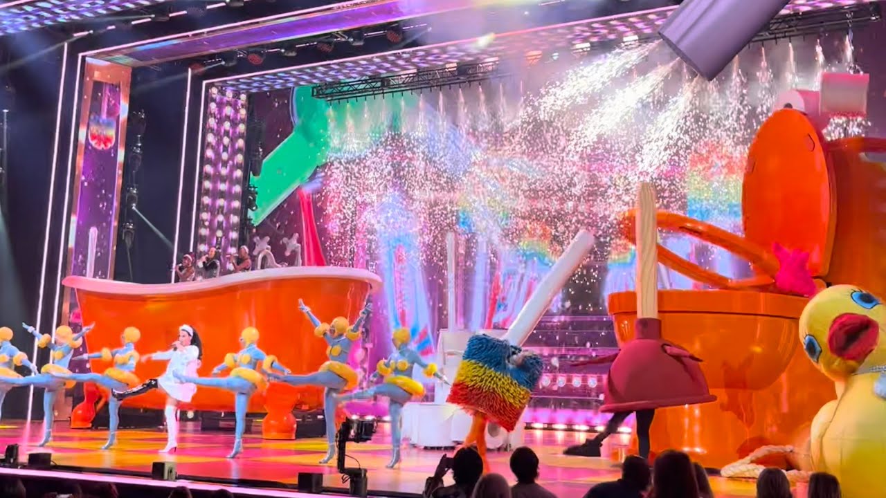 Katy Perry Waking Up In Vegas Live Youtube