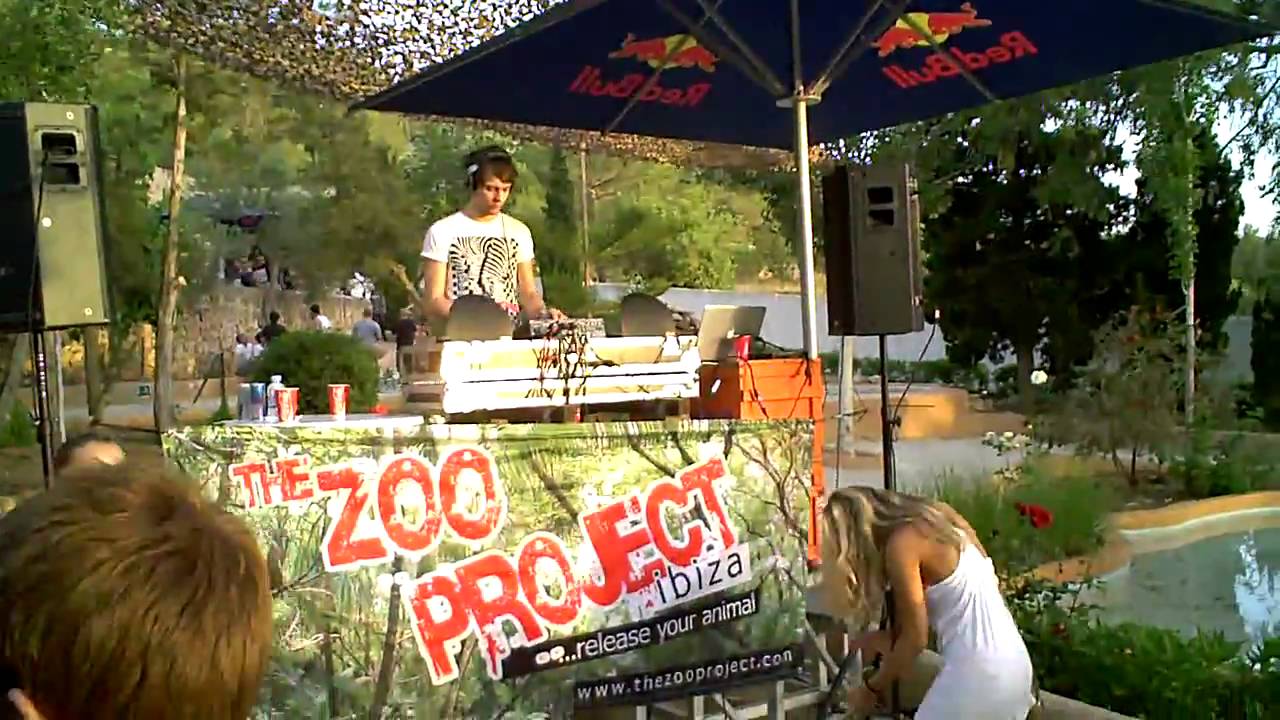 The Zoo Project vs Channel Zoo Opening 30-05-2009 Gala Night Ibiza Part ...