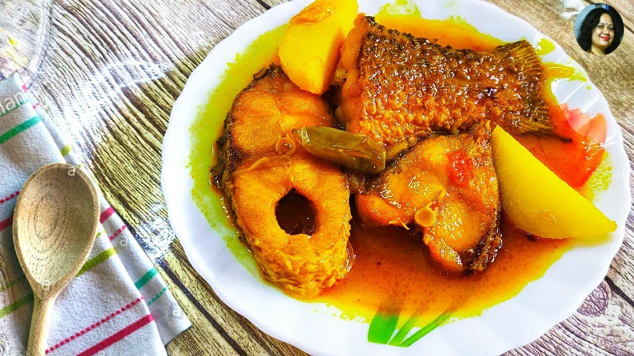Rui Fish Curry || Traditional Bengali Fish Curry || Sonali's Kitchen ...