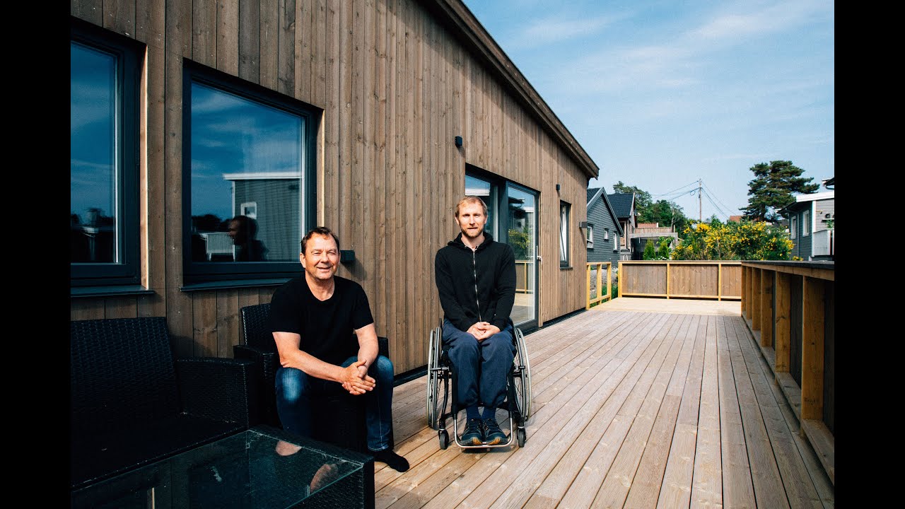 Enklere hverdag for Henrik i nytt hjem fra Hellvik Hus Søgne - YouTube