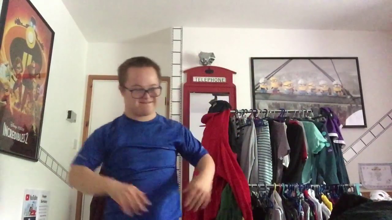 Slushie dance lyric music video happy new year 2020 - YouTube