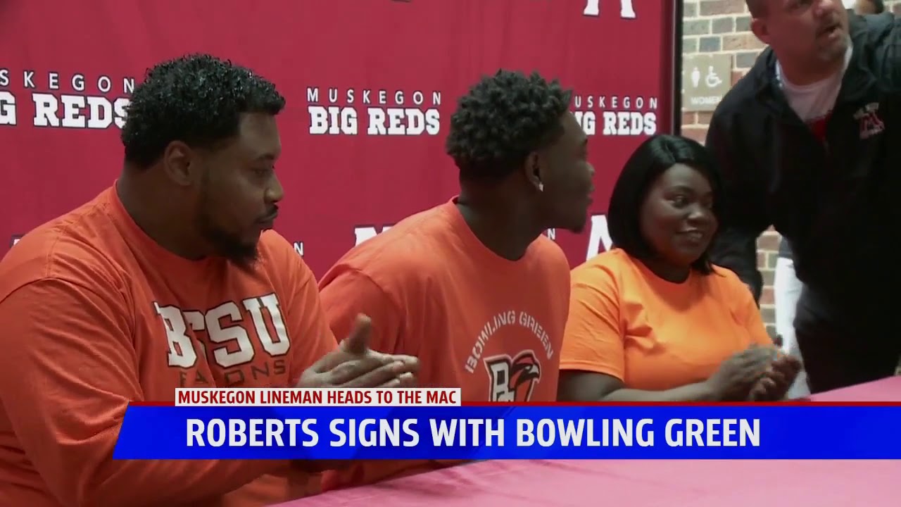 Billie Roberts signs with Bowling Green - YouTube